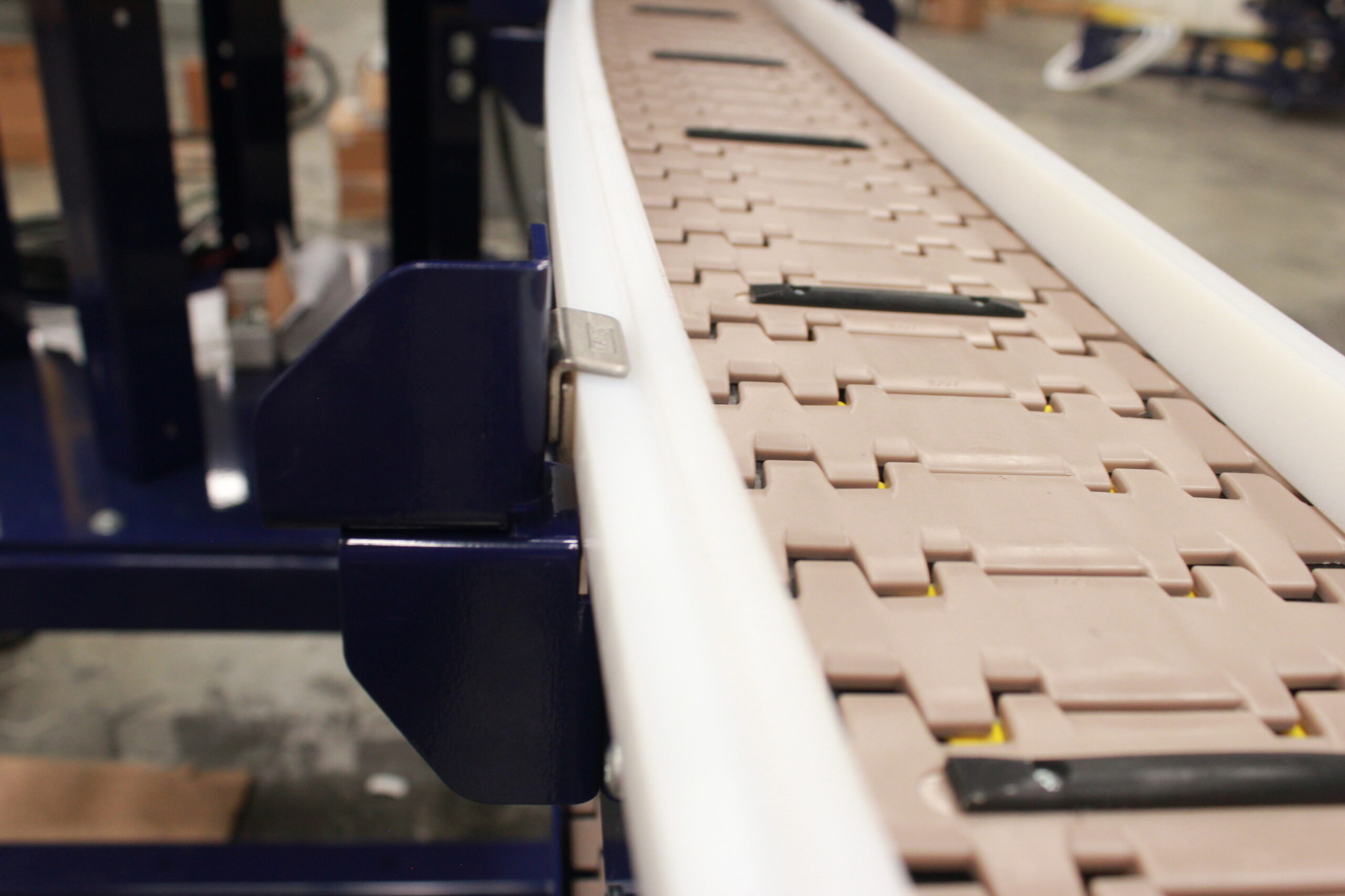 Tabletop Conveyor | Simplimatic Automation